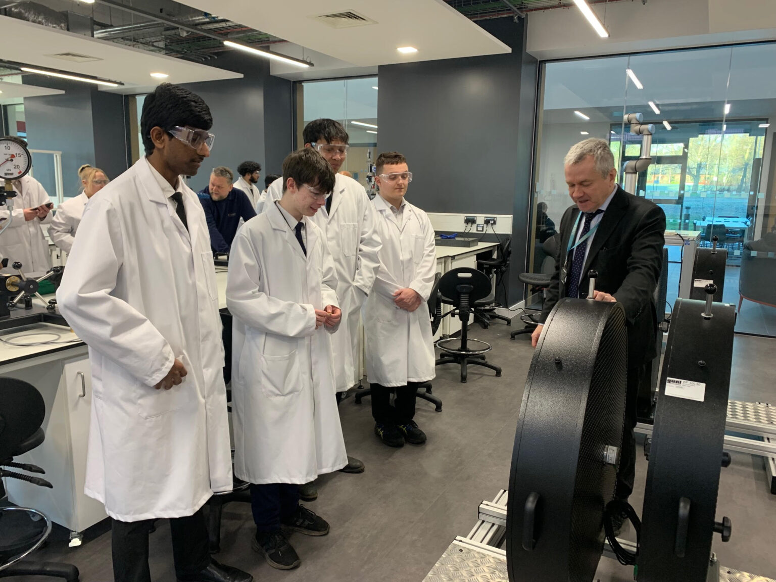 BTEC Engineering Trip To The DAC At Warwick University - WMG Academy ...